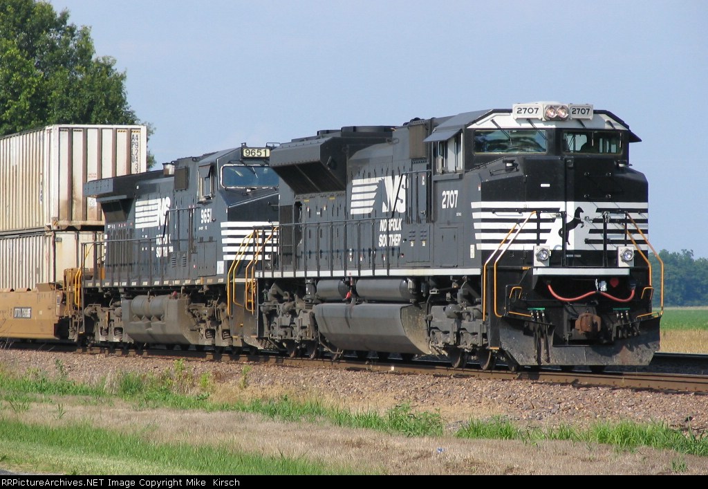NS 2707